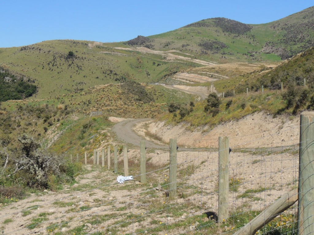 Timber Fence | Timber Supplies, Wooden Posts and Rails | Hillpoint Timber